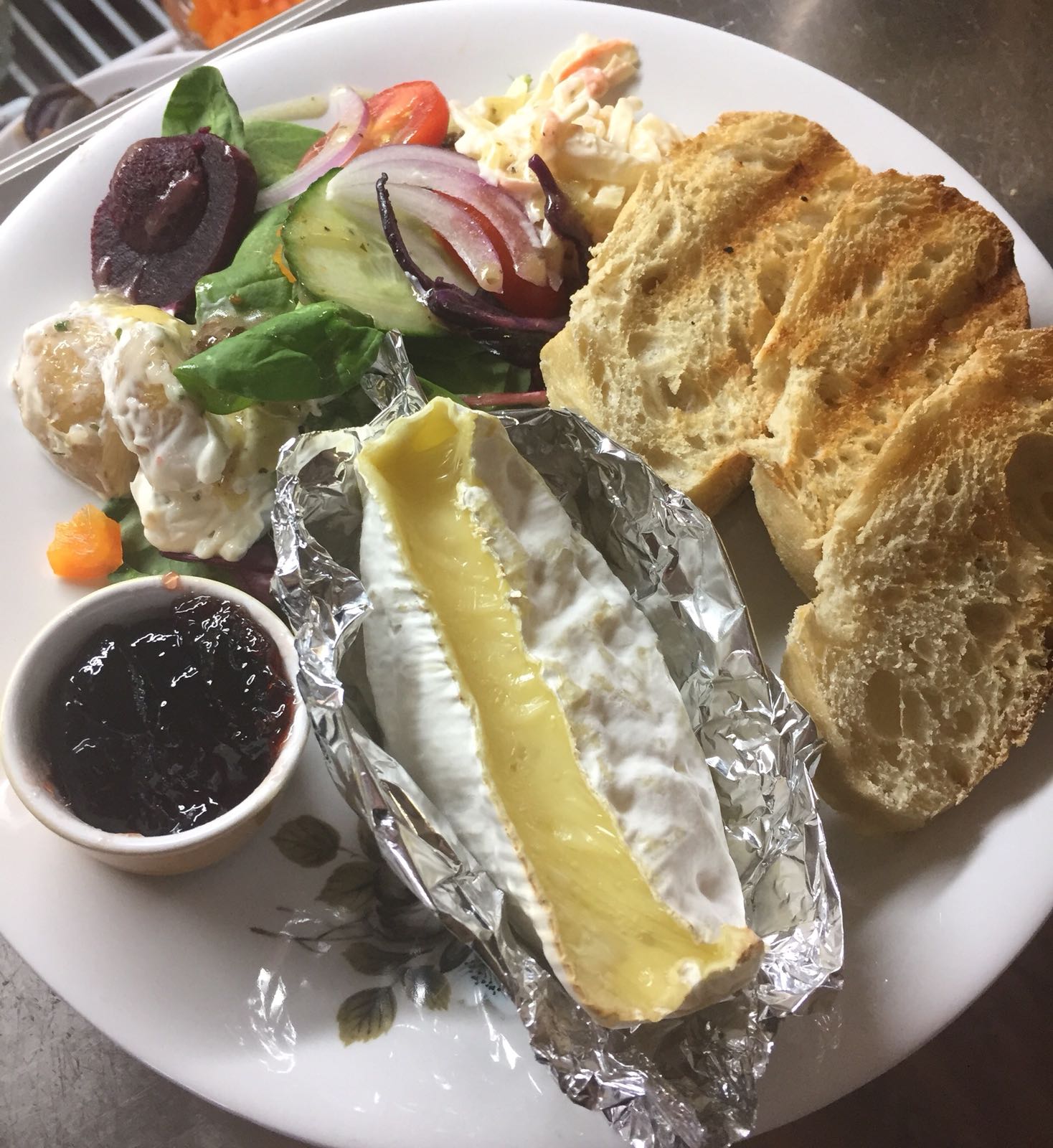 MOUTH WATERING FOOD AT #THEVILLAGEKITCHEN… – THE VILLAGE KITCHEN